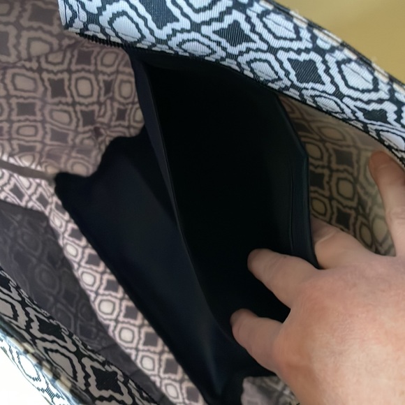 thirty-one | Bags | Euc Thirtyone Vertical Zipclose Tote Bag | Poshmark